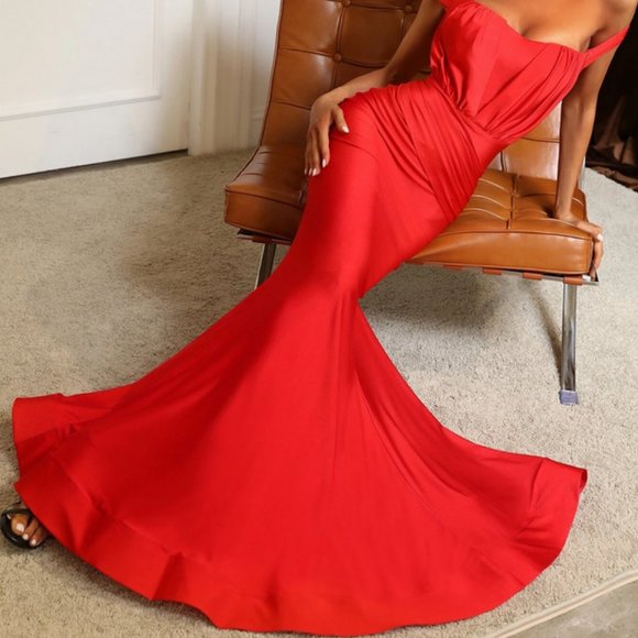 MODA ME COUTURE | Dresses | Red One Shoulder Puff Sleeve Maxi Dress ...